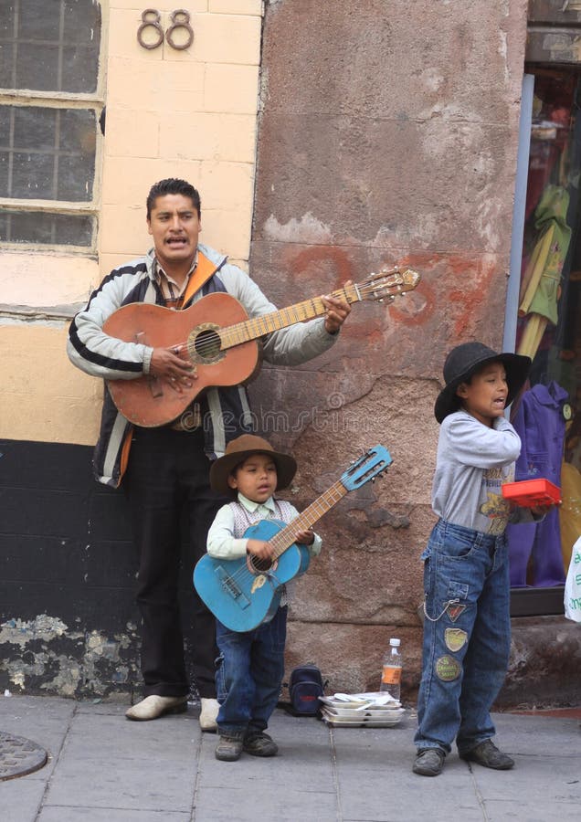 Street Singers in Mexico City Editorial Photography - Image of dress ...