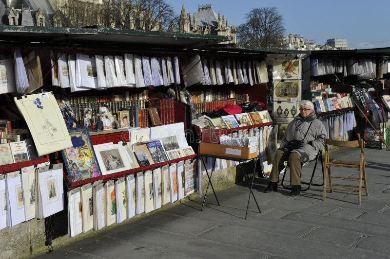 Street Stall with Retro Stuff for Tourists, Paris Editorial Image ...