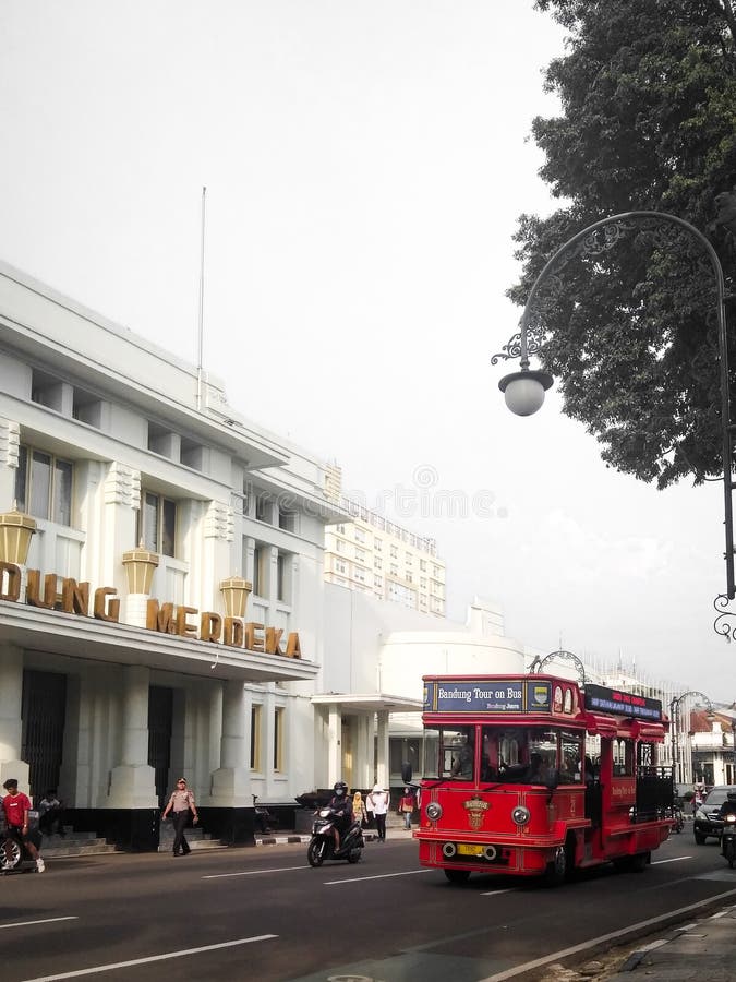 Street editorial photography. Image of architectural - 122068922