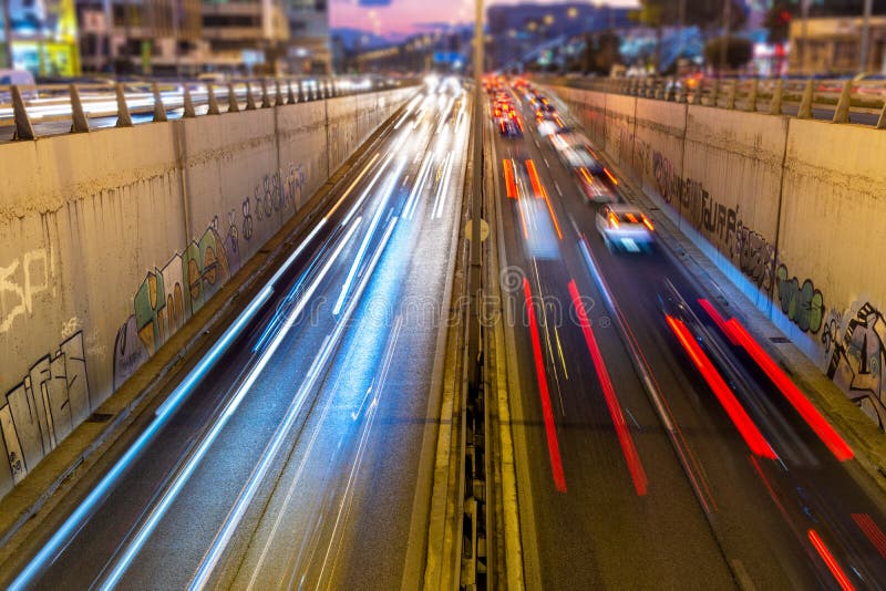 Street traffic at night editorial stock image. Image of long - 133664564