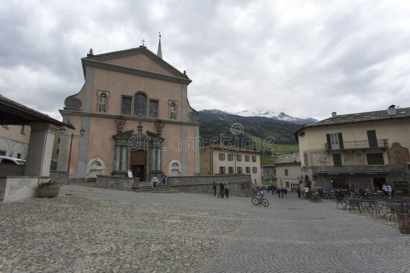 Street view in Bormio town editorial image. Image of green - 196348410