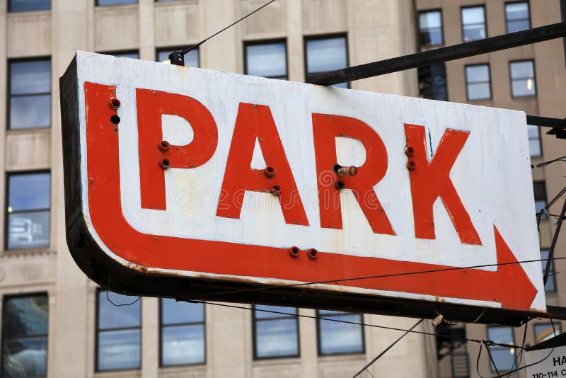 NYC: Parking Lot Sign editorial photography. Image of billboard - 32828802