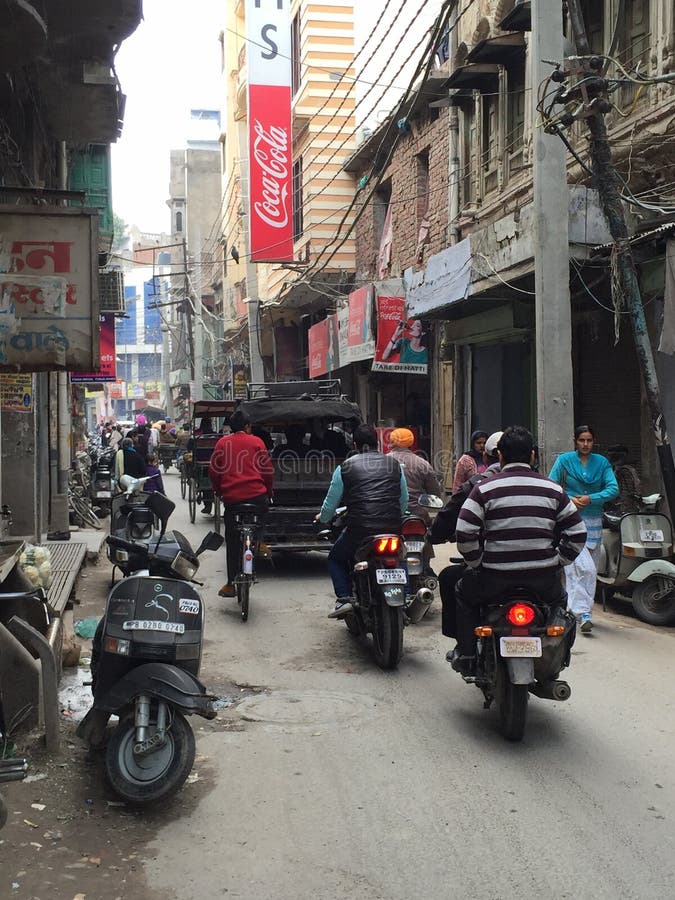 Streets of pakistan editorial photo. Image of city, streets - 59767031