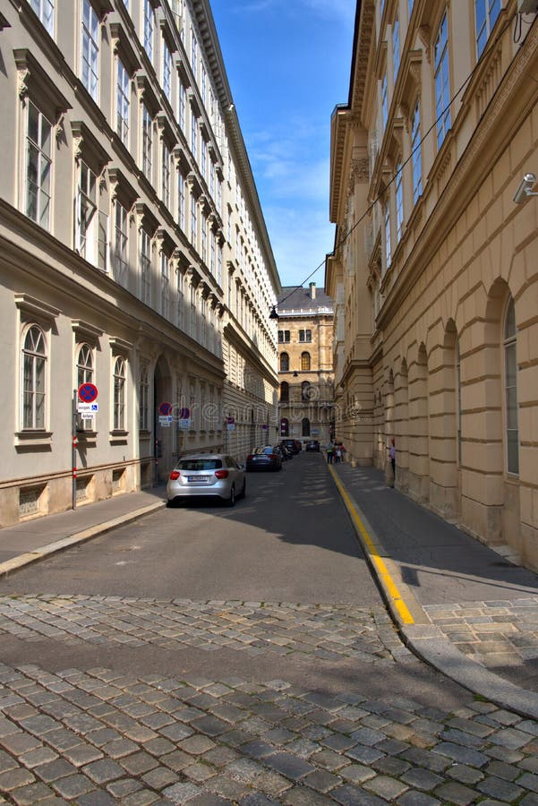 Streets of Vienna editorial stock image. Image of austria - 169712204