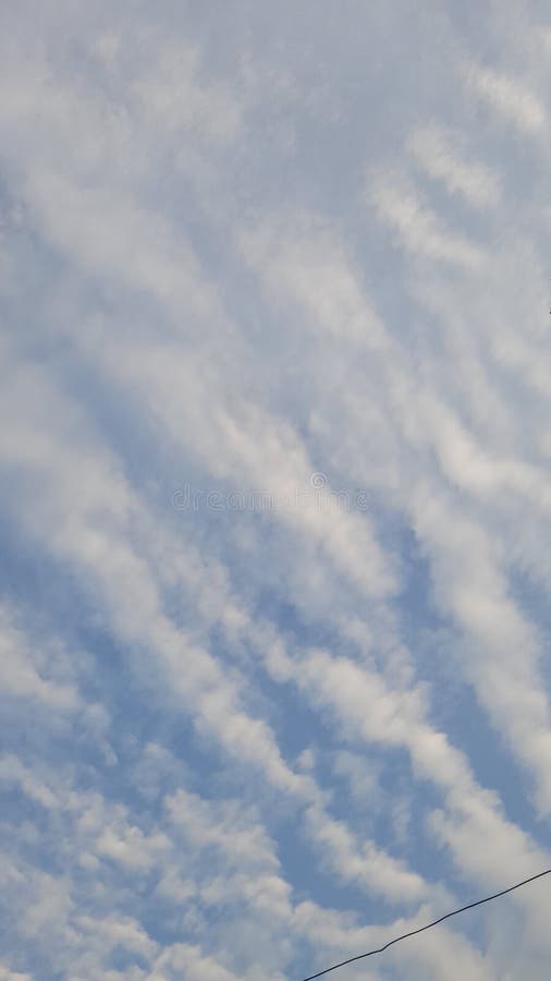 A Stretch of Cloud in a Clear Blue Sky Stock Image - Image of cloud, plain: 236577827