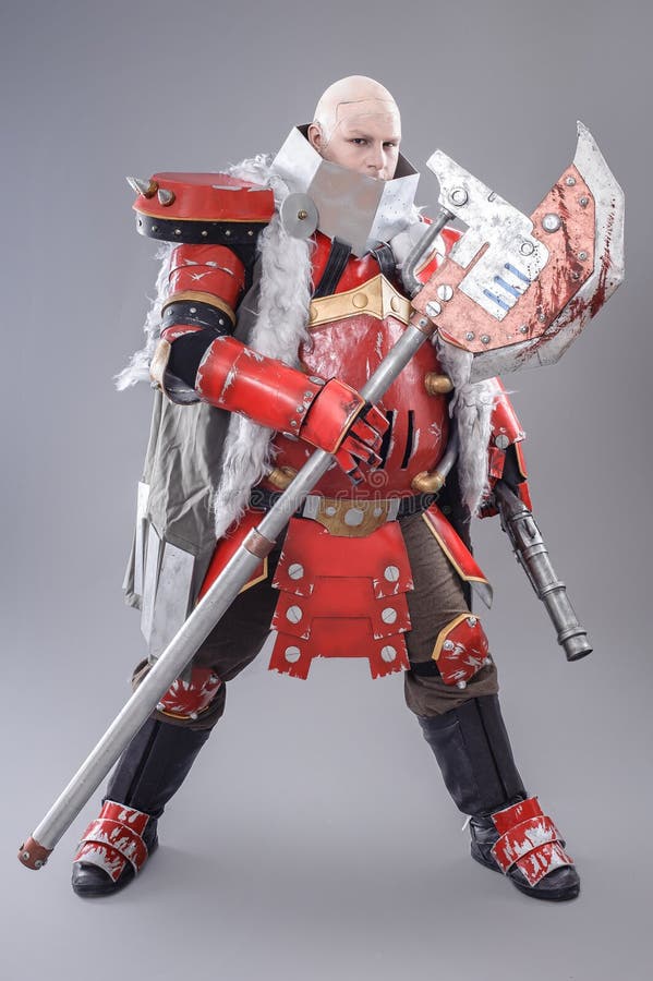 Strijder in Het Pantser Met Bijl En Firelock Stock Foto - Image of ...