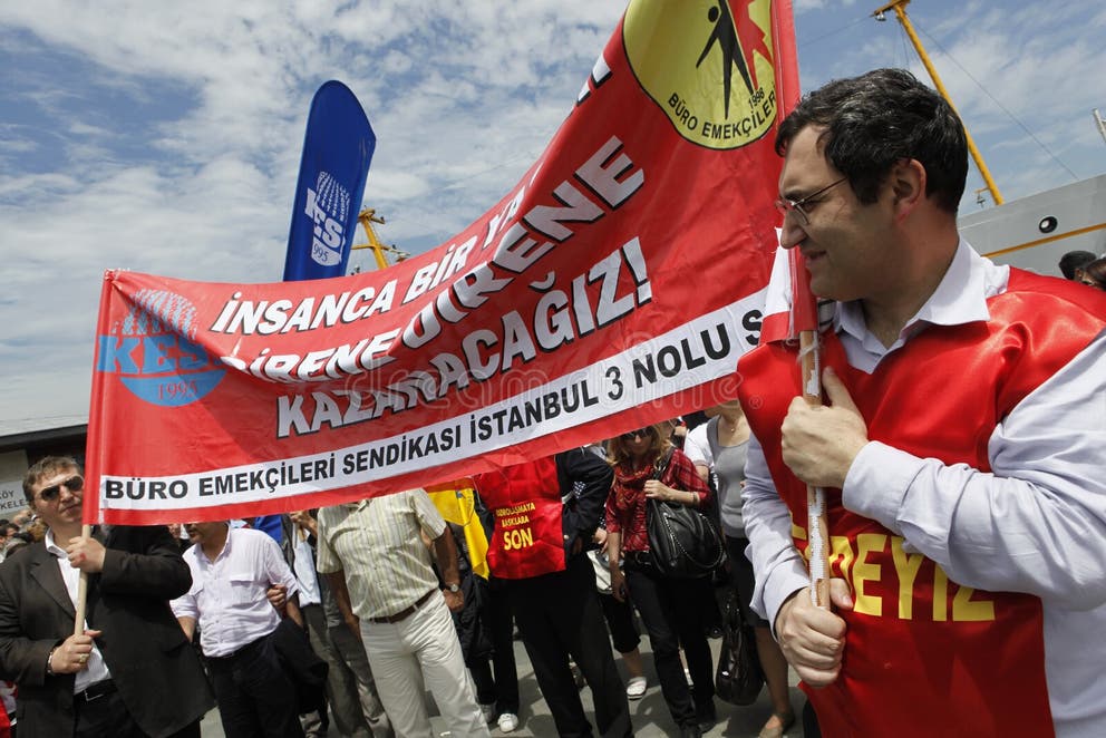 Strike in Istanbul,Turkey editorial stock image. Image of strike - 25096509