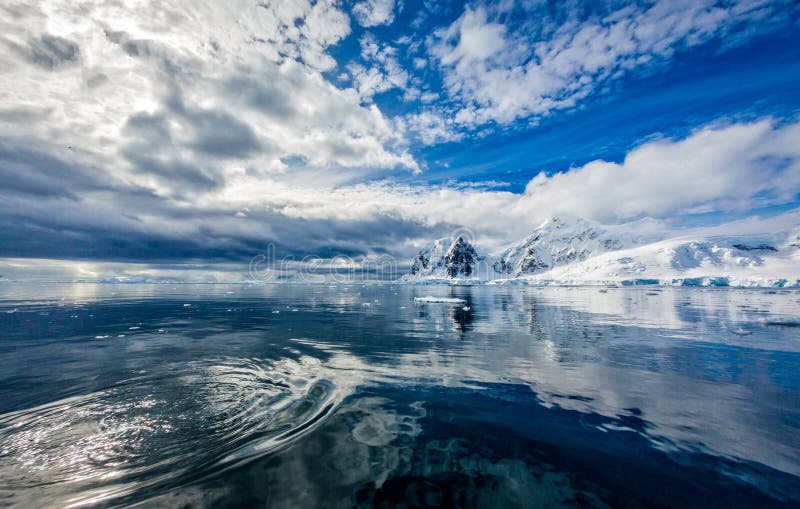 Striking Beauty of Sunlight Peaking through the Clouds in Antarctica ...