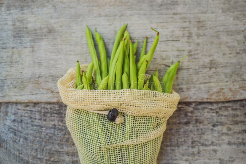 String Beans in a Reusable Bag. Zero Waste Concept Stock Photo - Image ...
