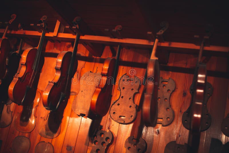 Old Stringed Instruments Maker Stock Photo - Image of organ, light: 2734812