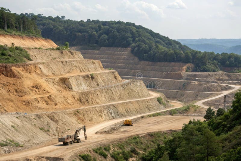 Earthmining Stock Illustrations – 3 Earthmining Stock Illustrations ...