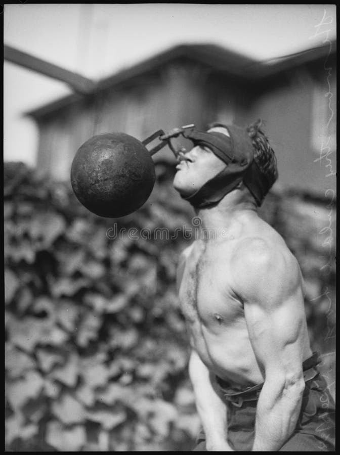 Strong Man, Australia, 20 May 1938 Picture. Image: 222338209