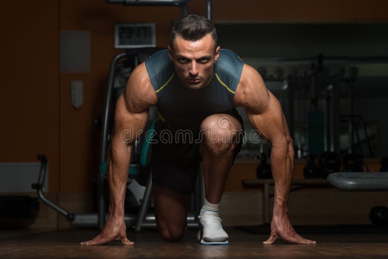 17+ Men kneeling Free Stock Photos - StockFreeImages