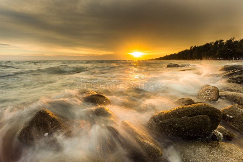 Strong Wave And Dramatic Clouds Stock Photo - Image of coast, waves ...