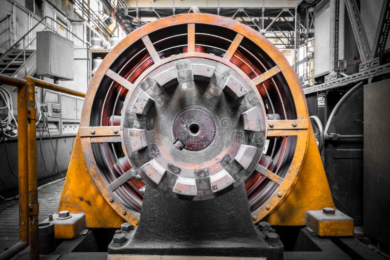 Elektrische Stroomgenerator En Stoomturbine Tijdens Reparatie Stock ...