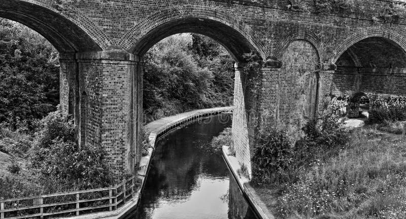 Stroud Canal and Railway Bridge Stock Image - Image of canal, cement ...