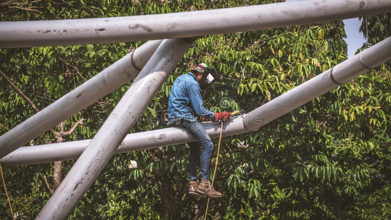 Structural Collaboration: Skilled Worker Joining Steel Components on ...