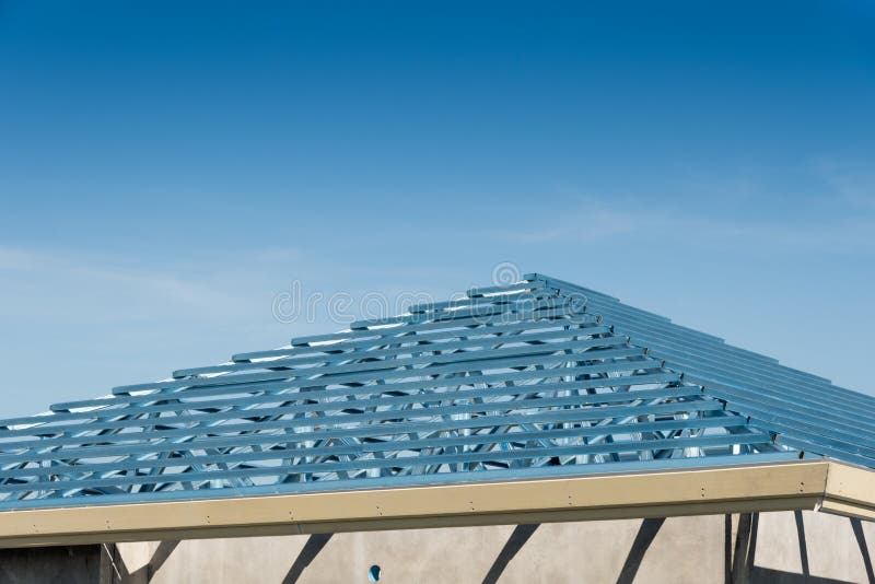 Structure du toit en acier image stock. Image du wallpaper - 77581163