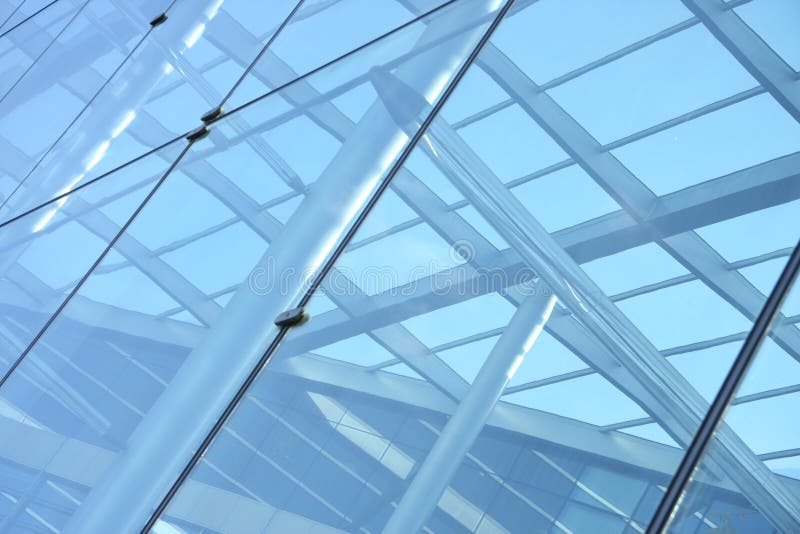 Construction en verre image stock. Image du architecture - 998565