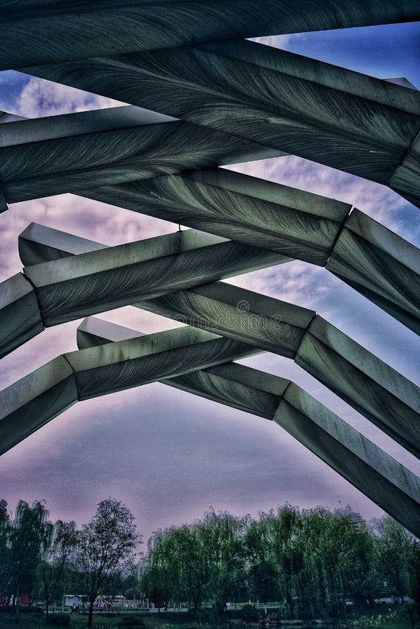 Structure of a Modern Sculpture Editorial Photo - Image of public ...