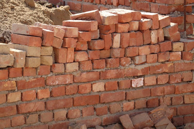 A Structure of Orange Bricks and the Unconstructed Wall of Low Quality ...