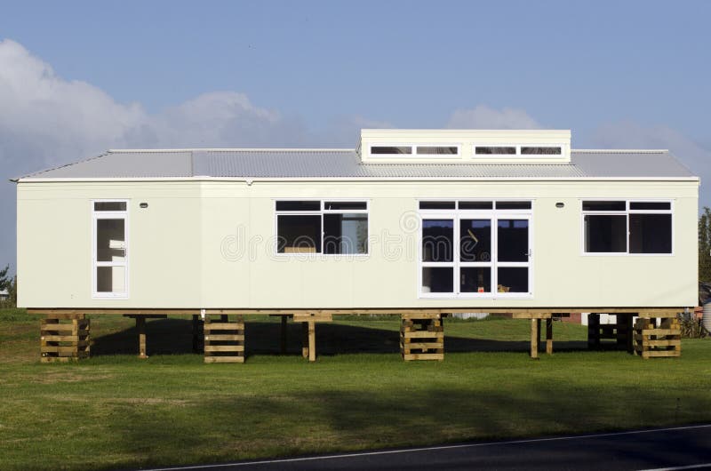 Structure relocation editorial photo. Image of industry - 32202146