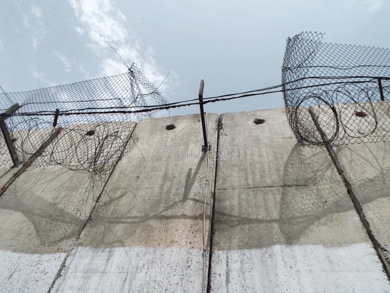 Structure, Wire Fencing, Architecture, Net Stock Photo - Image of wire ...