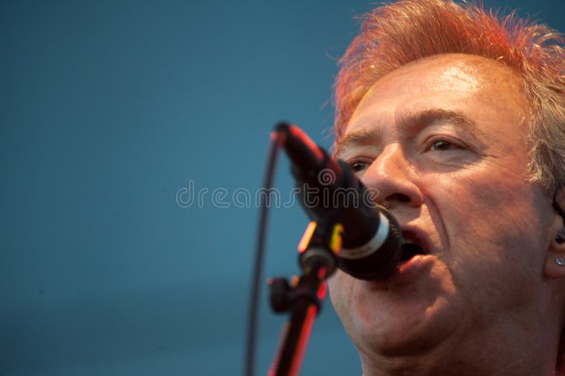 Stu Cook editorial photography. Image of concerts, doug - 25107382