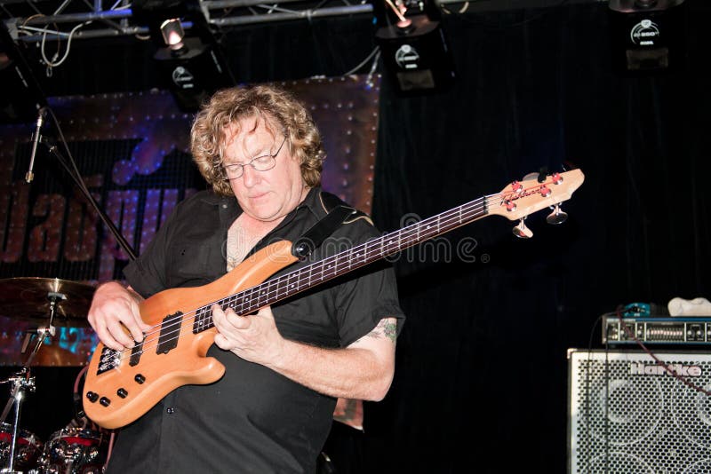 Stuart Hamm - Bass Guitarist Editorial Photo - Image of dennis, rock ...