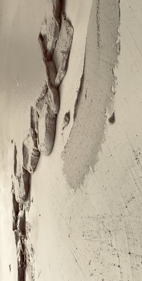 Stucco on the Wall. Wall Alignment. Construction Work, Decoration ...