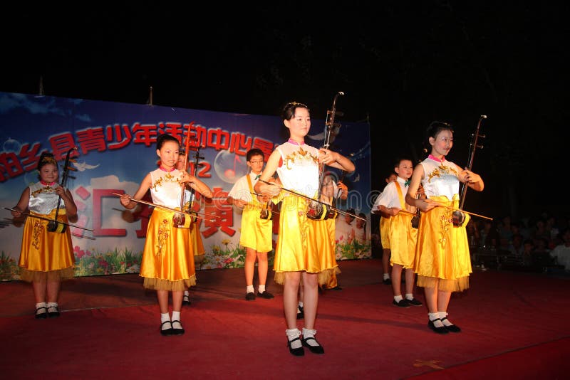 Student Cultural Performances Editorial Image - Image of students ...