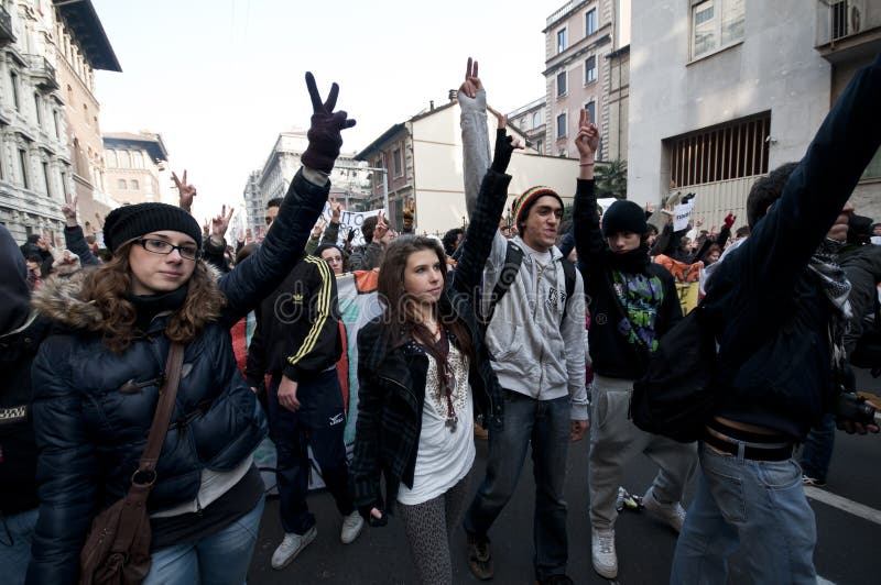 Student Demonstration in Milan December 14, 2010 Editorial Stock Photo ...