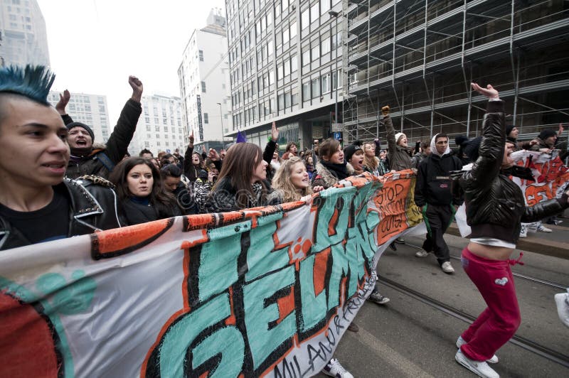 Student Demonstration in Milan December 14, 2010 Editorial Photography ...