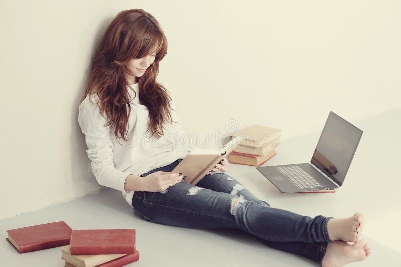 264 Barefoot Library Stock Photos - Free & Royalty-Free Stock Photos ...