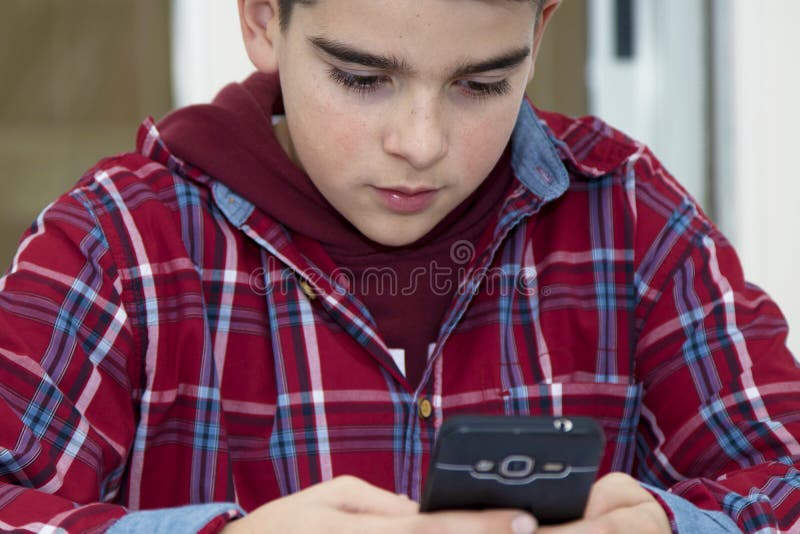 Student with mobile phone stock image. Image of attention - 86729911