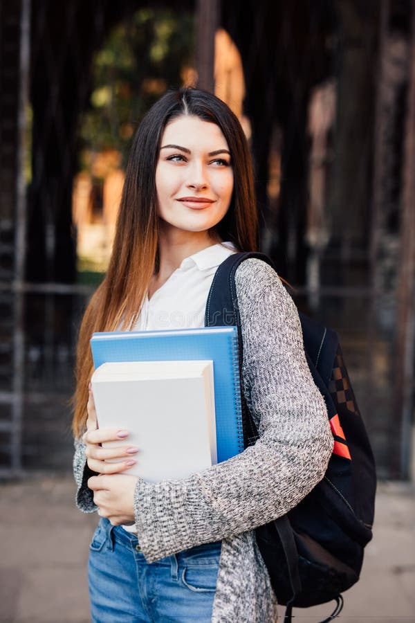 Student with Notebooks and Bag in Front of College Student, University ...