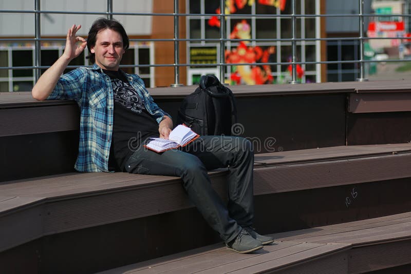 Student Outdoor Learn Alone Stock Photo - Image of leisure, internet ...