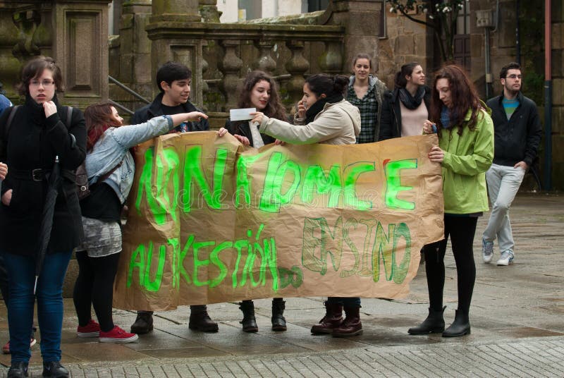 Student protest editorial photography. Image of issues - 38084362
