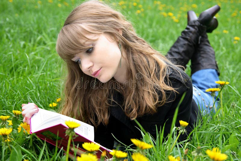 Student is reading a book stock image. Image of happy - 5114393