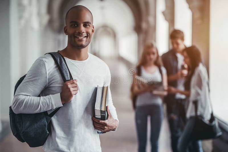 Studenter Near Universitetet Fotografering för Bildbyråer - Bild av ...