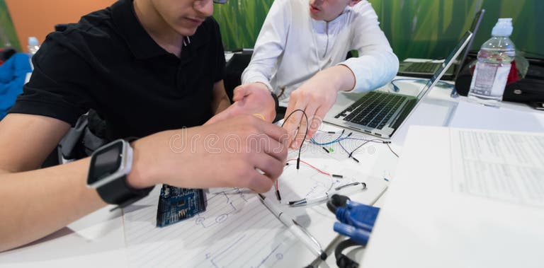 It Students in Computer Science Classroom Stock Image - Image of hard ...