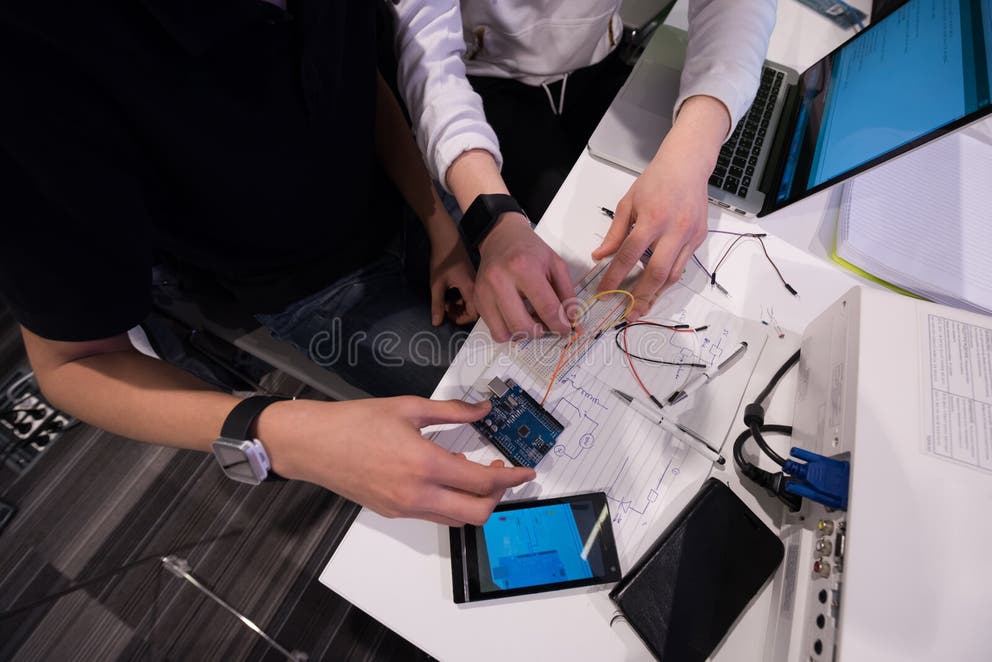 It Students in Computer Science Classroom Stock Image - Image of cable ...