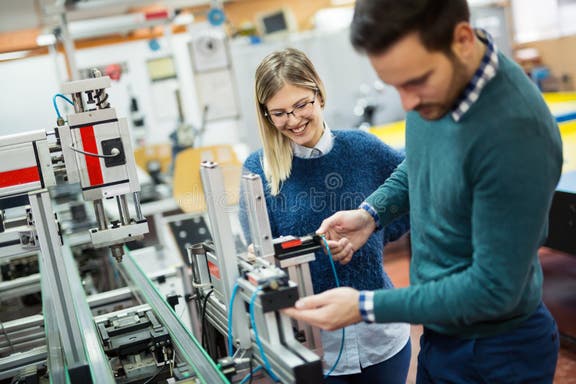 Students Engineering Class Project Stock Image - Image of learning ...