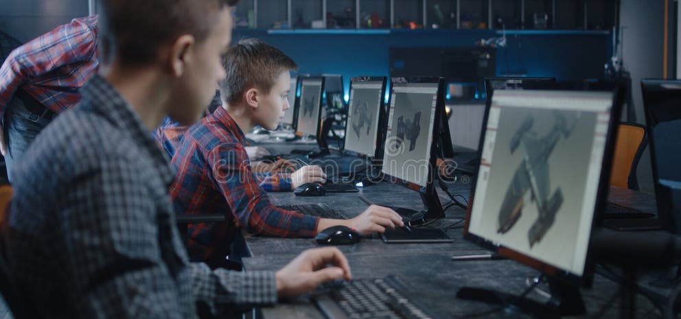 Students Learning 3D Design Stock Image - Image of elearning, airplane ...