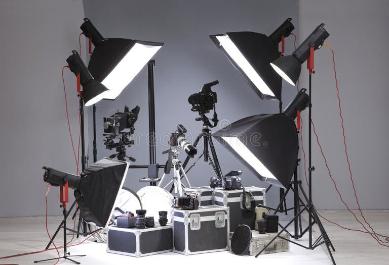 7,713,707 Artfelt Studio Stock Photos - Free & Royalty-Free Stock ...