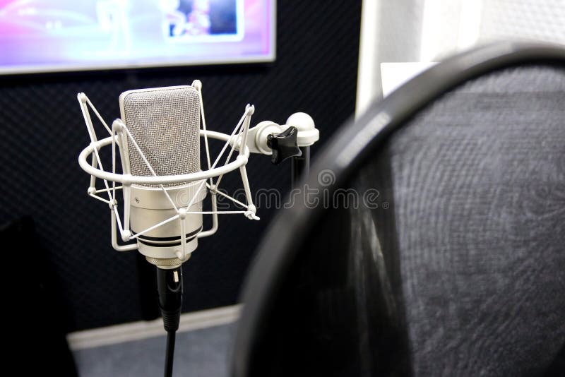 Studio Microphone for Professional Recording. Sound Recording Studio ...