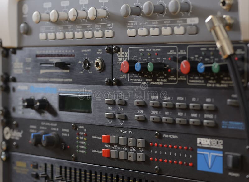 Studio Sound Processor with with Compressors, Preamplifiers and Audio ...