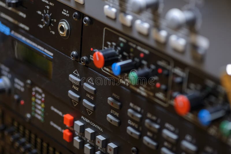Studio Sound Processor with with Compressors, Preamplifiers and Audio ...