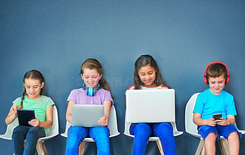 Study, Technology and Education with Children in Studio for Online ...