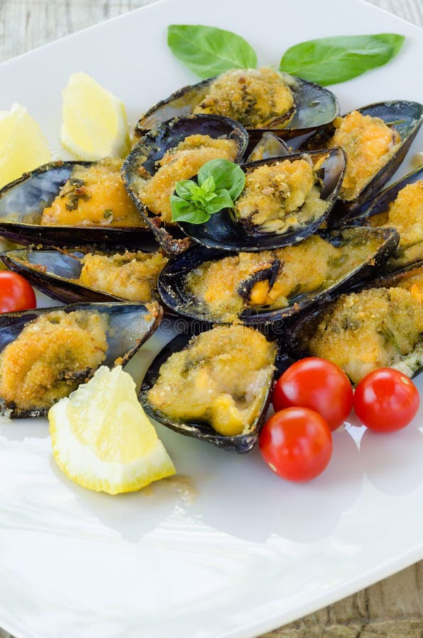 Stuffed Mussels stock image. Image of shell, chef, food - 32796891